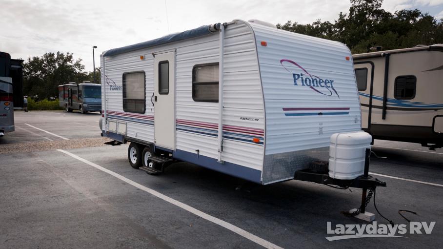 2004 Fleetwood RV Pioneer 18T6 for sale in Tucson, AZ | Lazydays